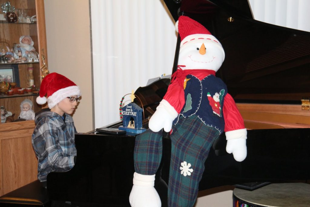 Free Music Games and Activity Ideas for Christmas • Music Educator ...